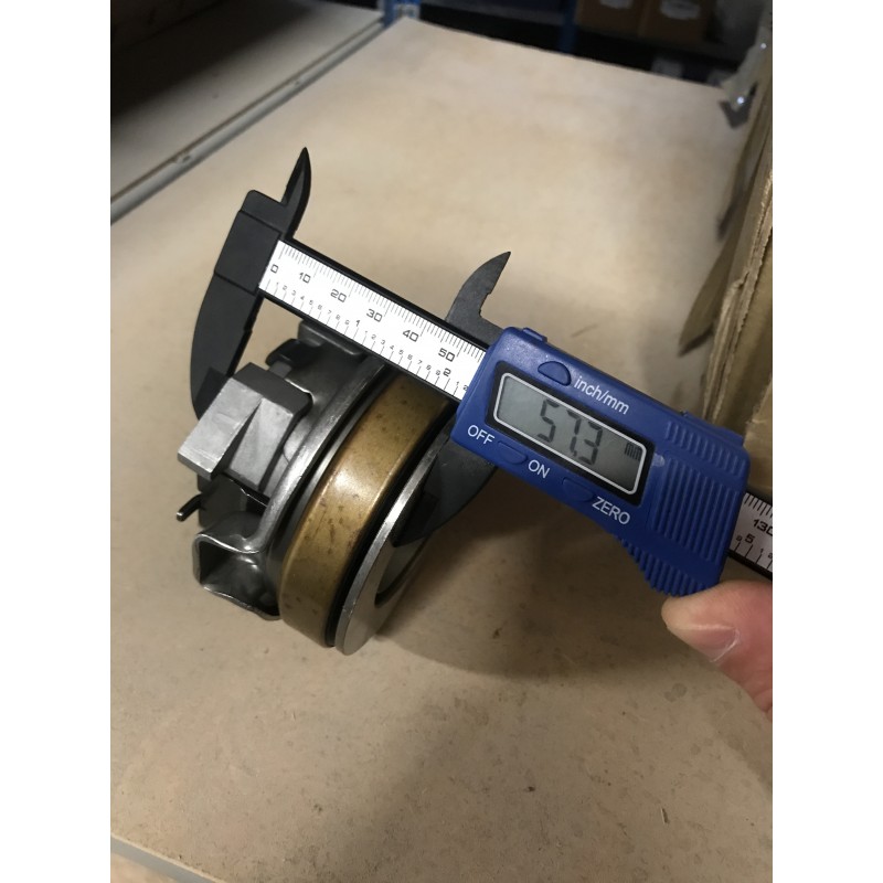 BUTEE EMBRAYAGE JOHN DEERE AL39541 - 500024811 - 500024840