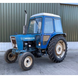 TRACTEUR FORD 4600 , pièces détachées et accessoires - Camagris SARL